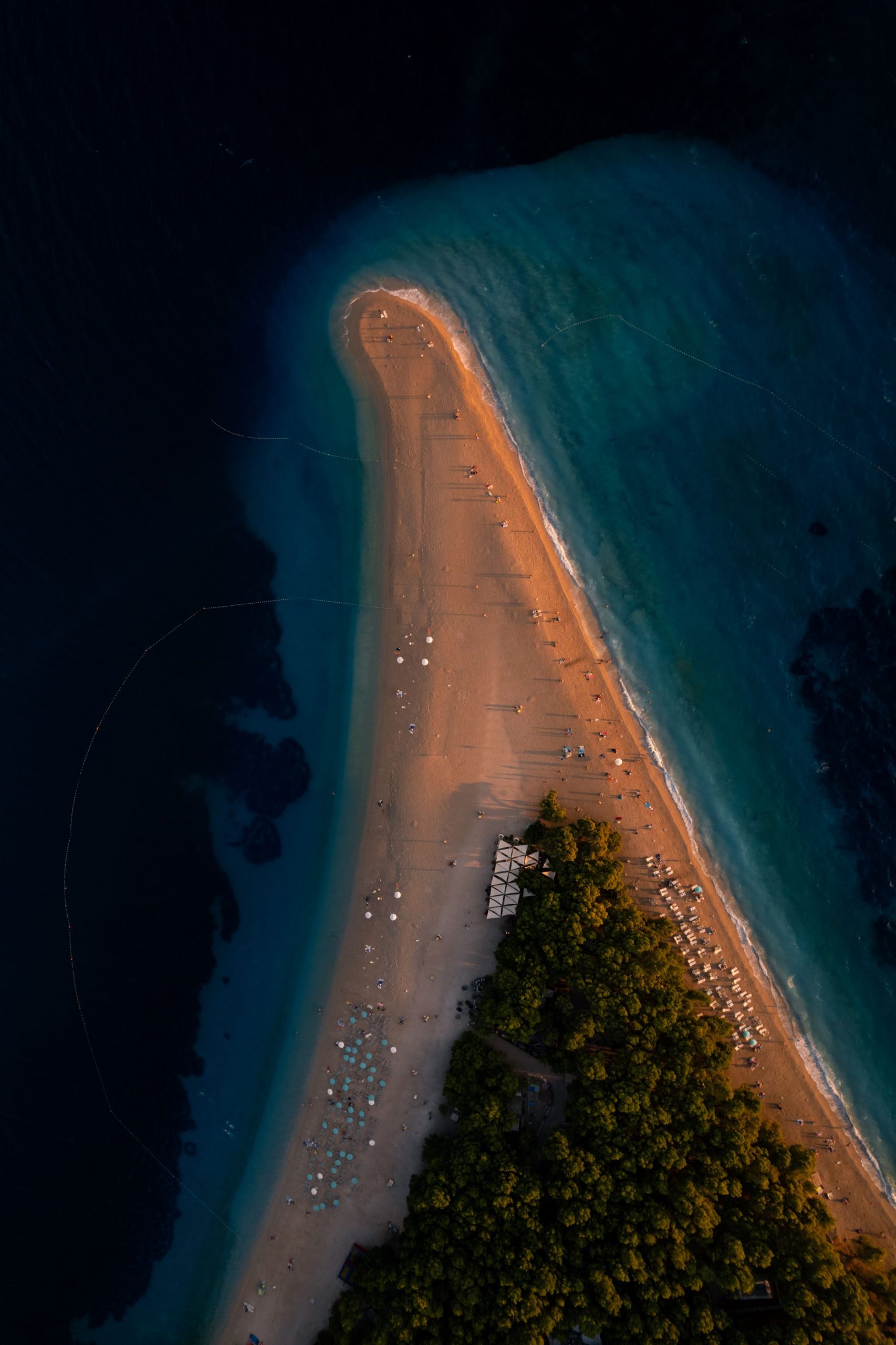 CAMP METEOR BOL-BRAČ – Feel the Island
